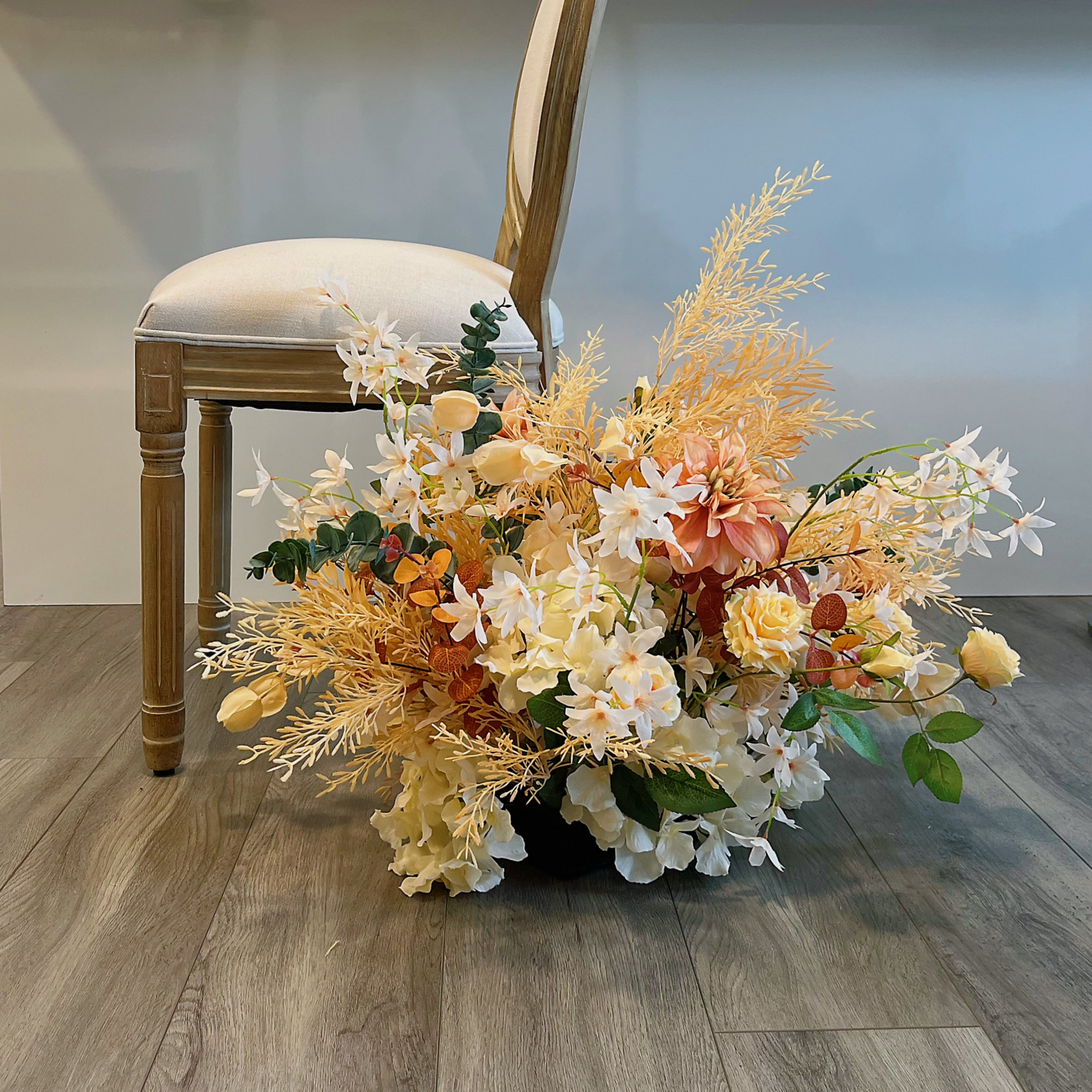 Serenity Path Floral Aisle Markers – bloom & borrow